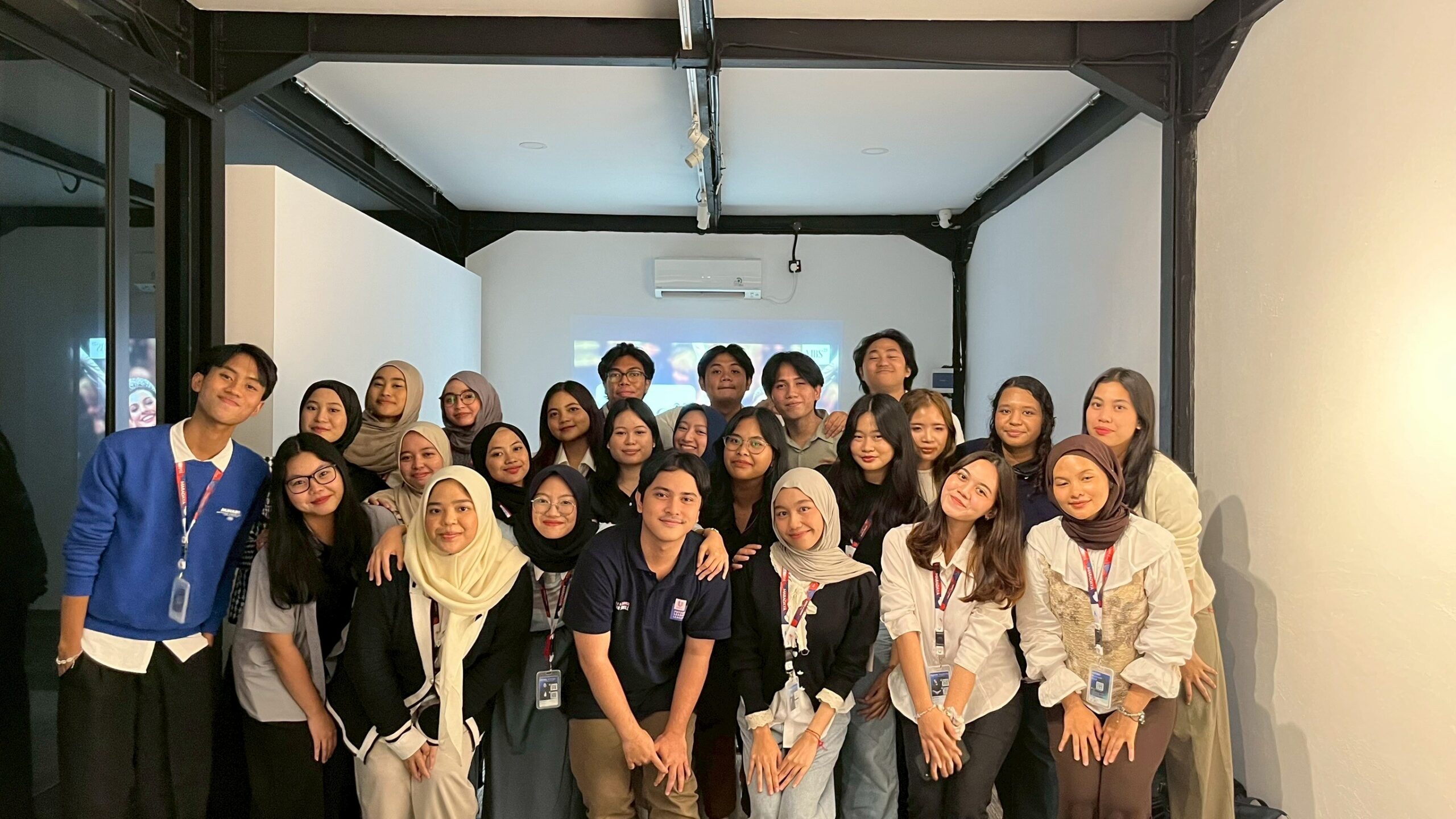 AIESEC in UPNVJ Cetak Pemimpin Muda Lewat "The Princess Diaries" - CampusNet